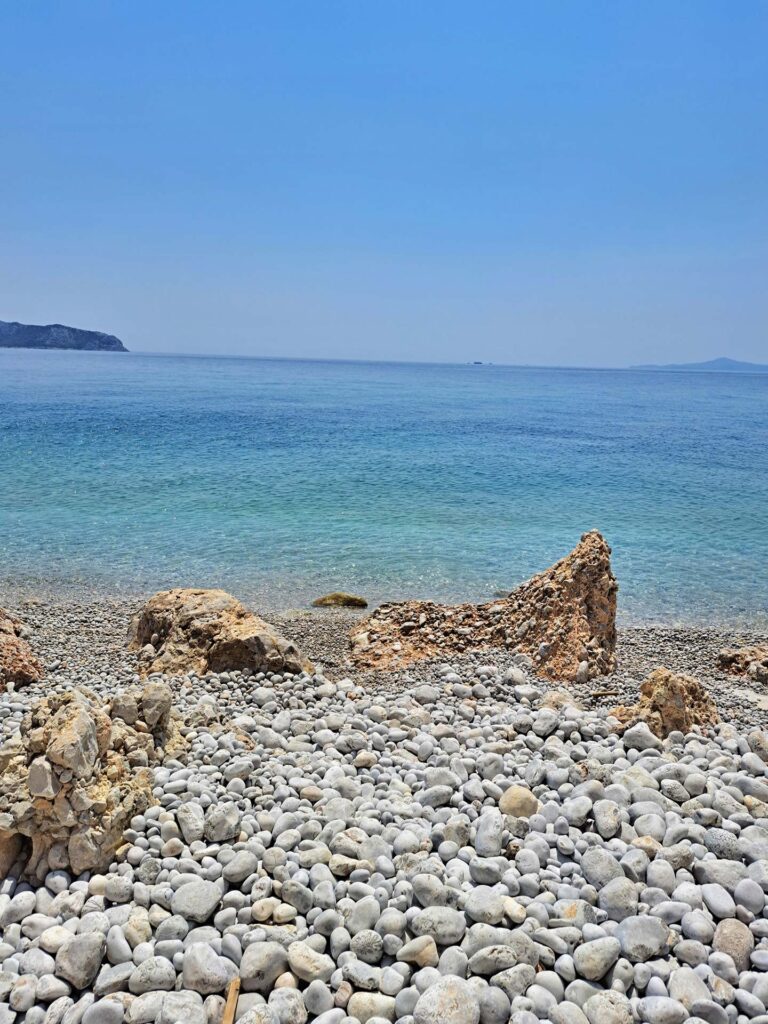 Aπό τον Πειραιά στο Αγκίστρι πάνω στο "Ποσειδών" - OLAFAQ