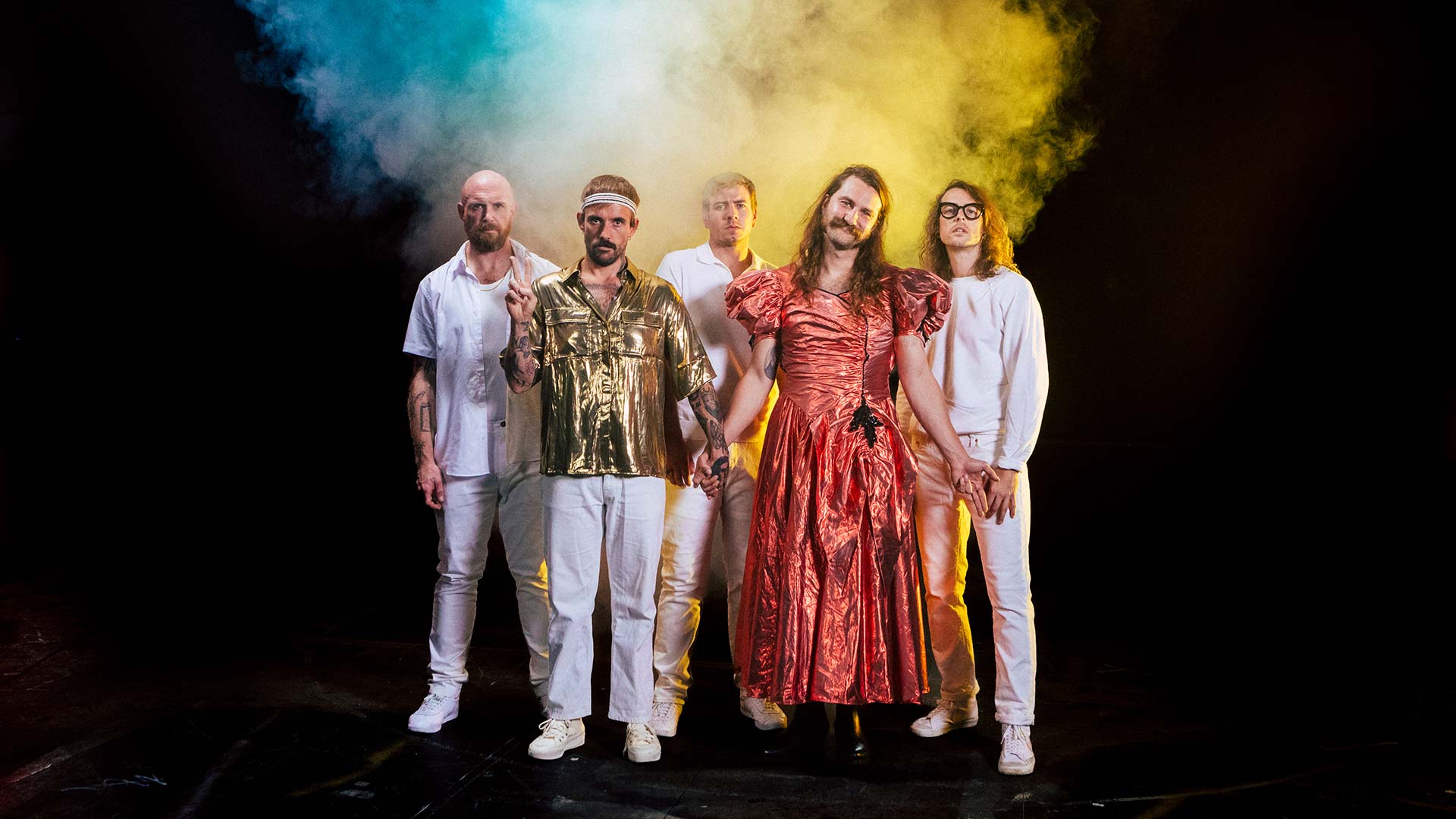 Οι IDLES στο Release Athens 2025: To χάος έρχεται για να σε ξυπνήσει - OLAFAQ